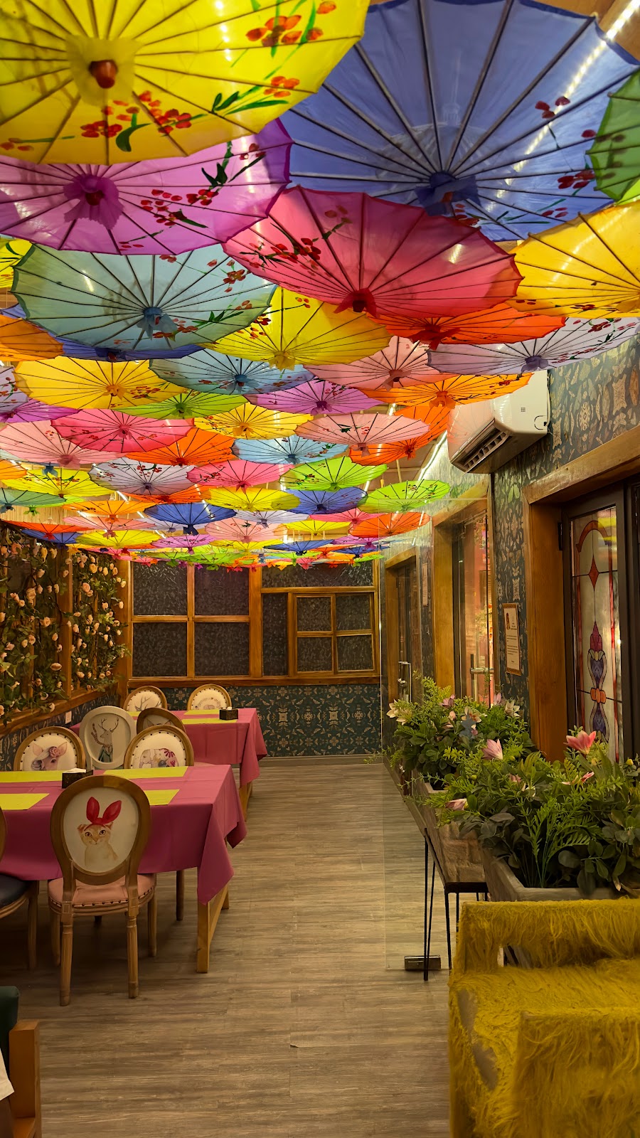 Alice Garden Restaurant - ReviewIt