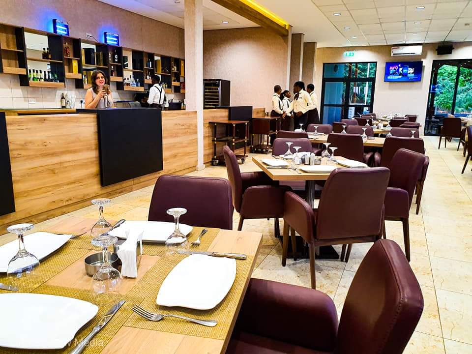 Michael Garden Restaurant – ReviewIt